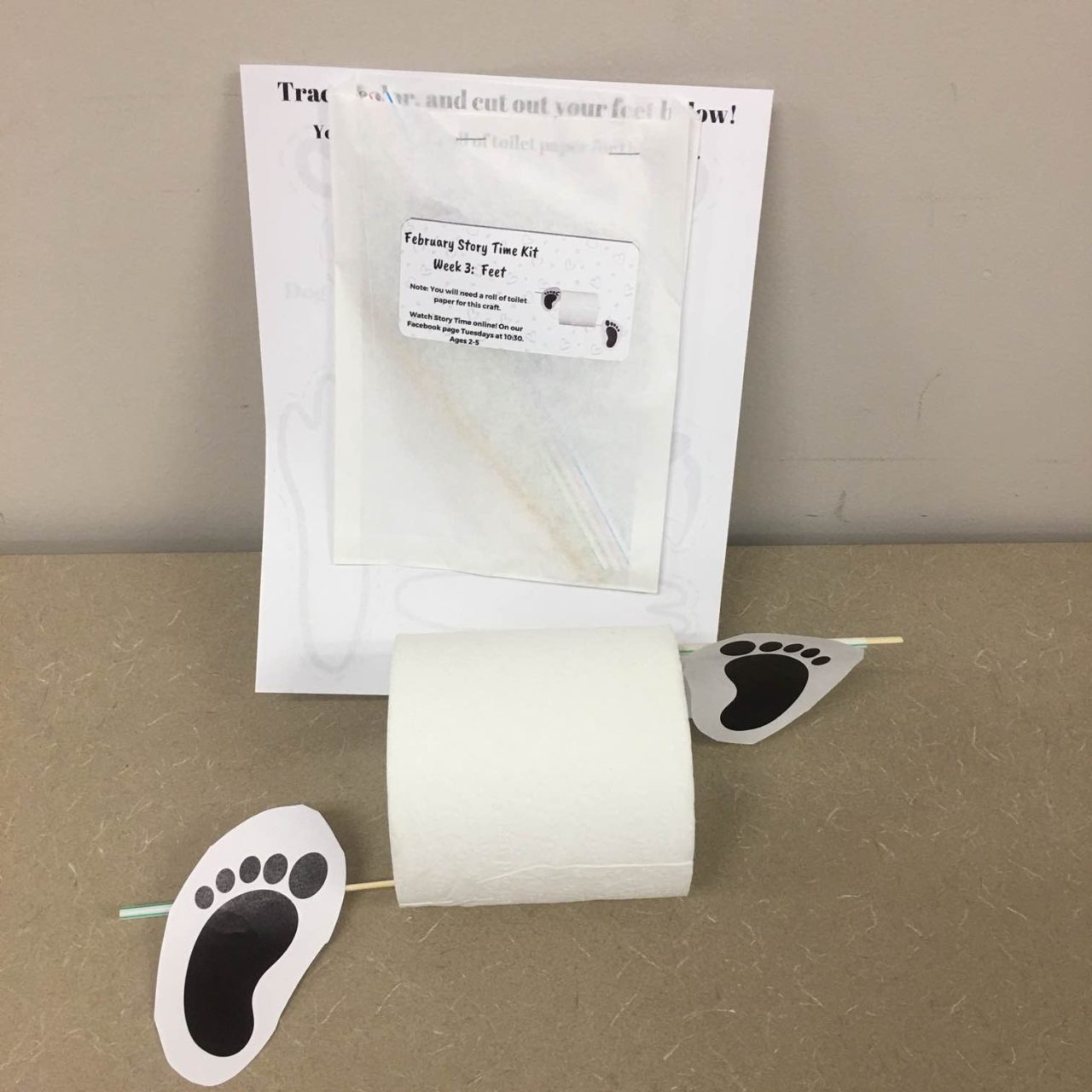 » Story Time: Fabulous Feet!